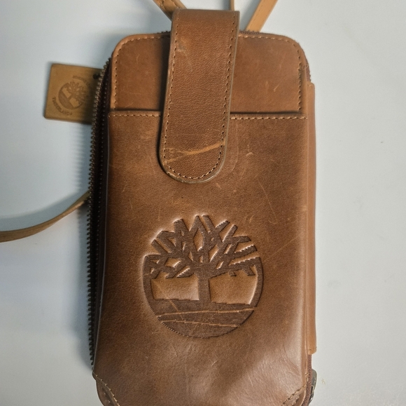 Timberland | Bags | Timberland Womens Rfid Leather Phone Crossbody ...